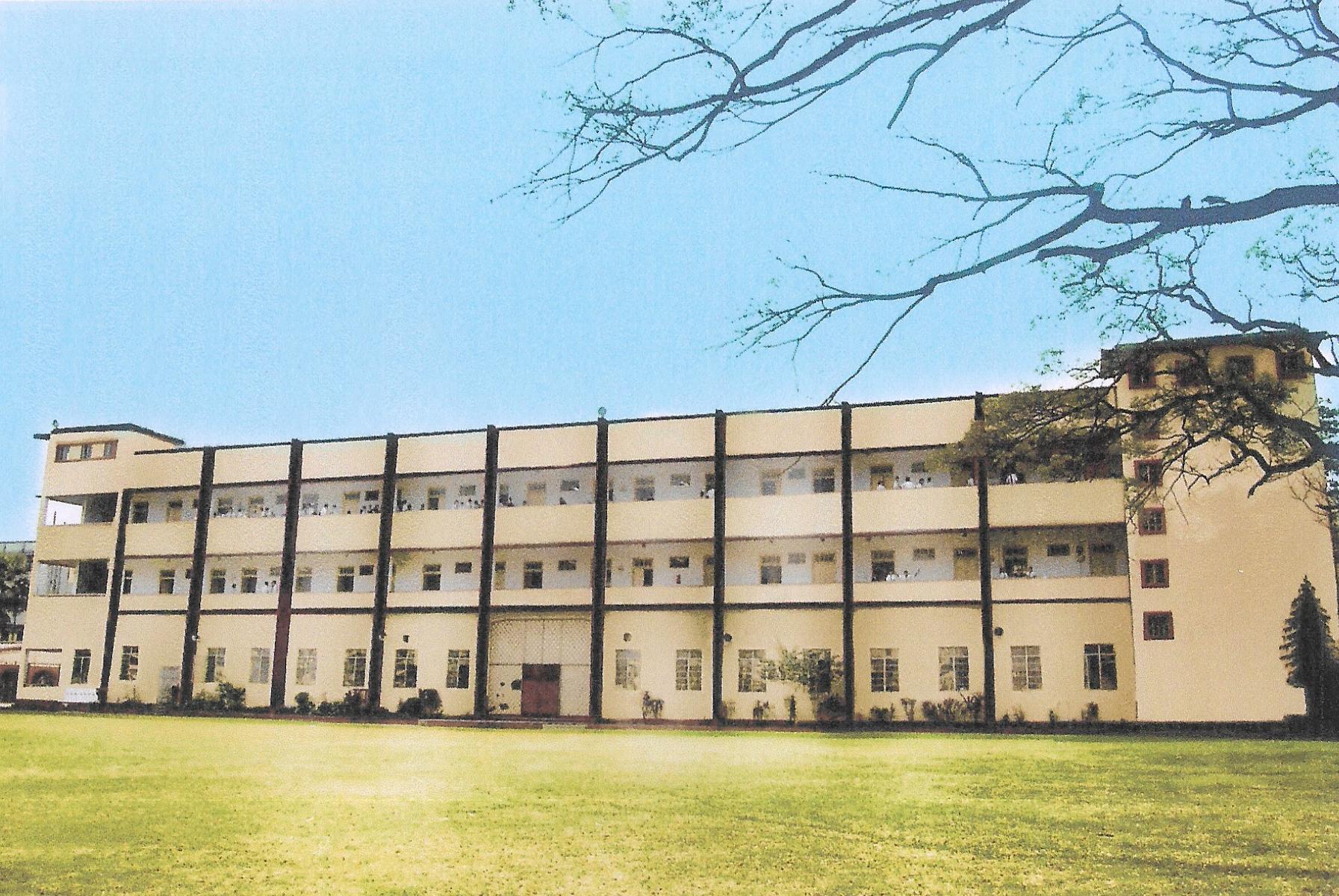 Senior Block